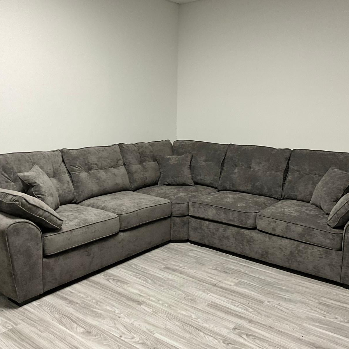 Lucas Corner Sofa in Grey Chenille